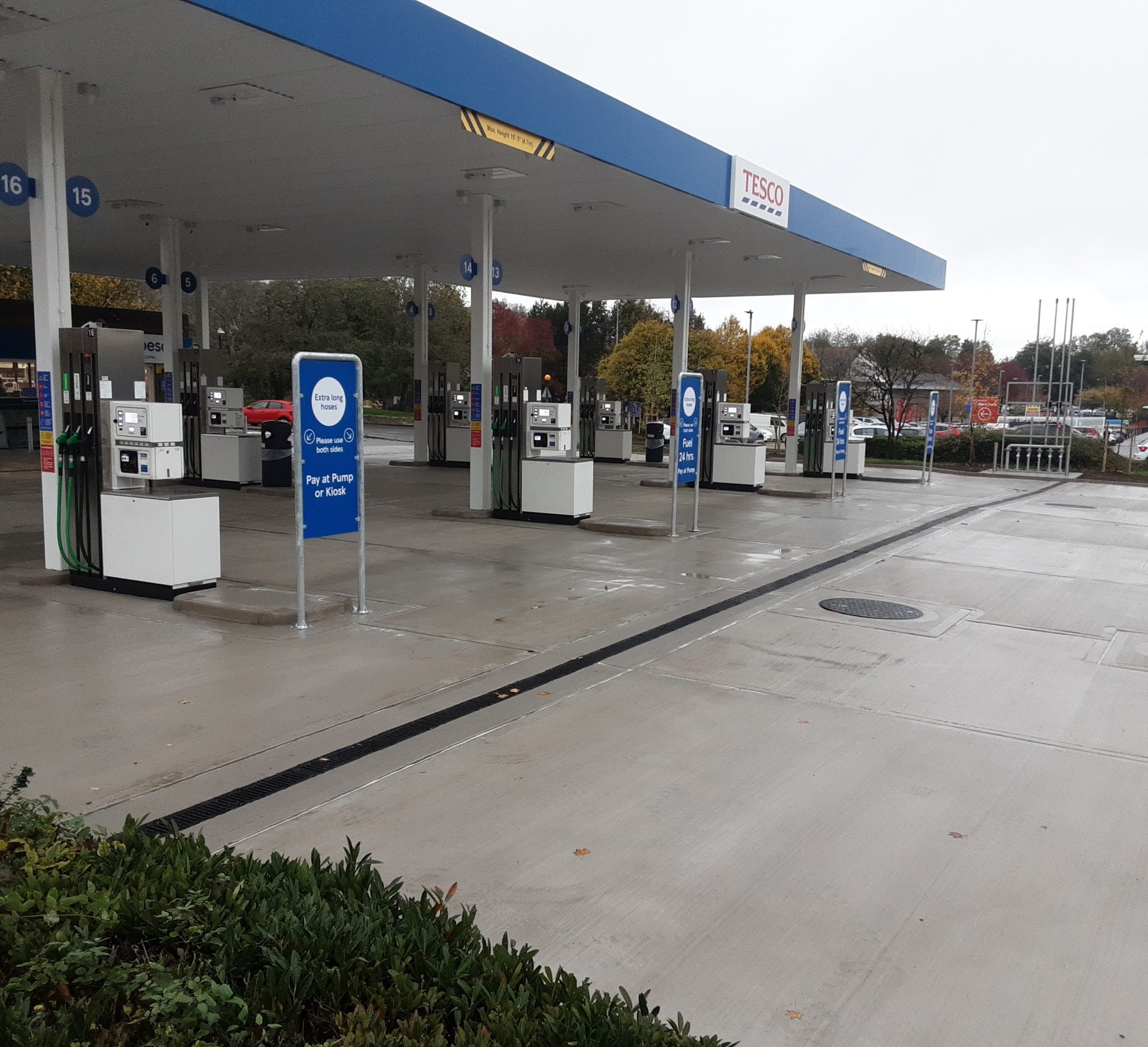 Tesco Culverhouse Cross - Premier forecourts and construction